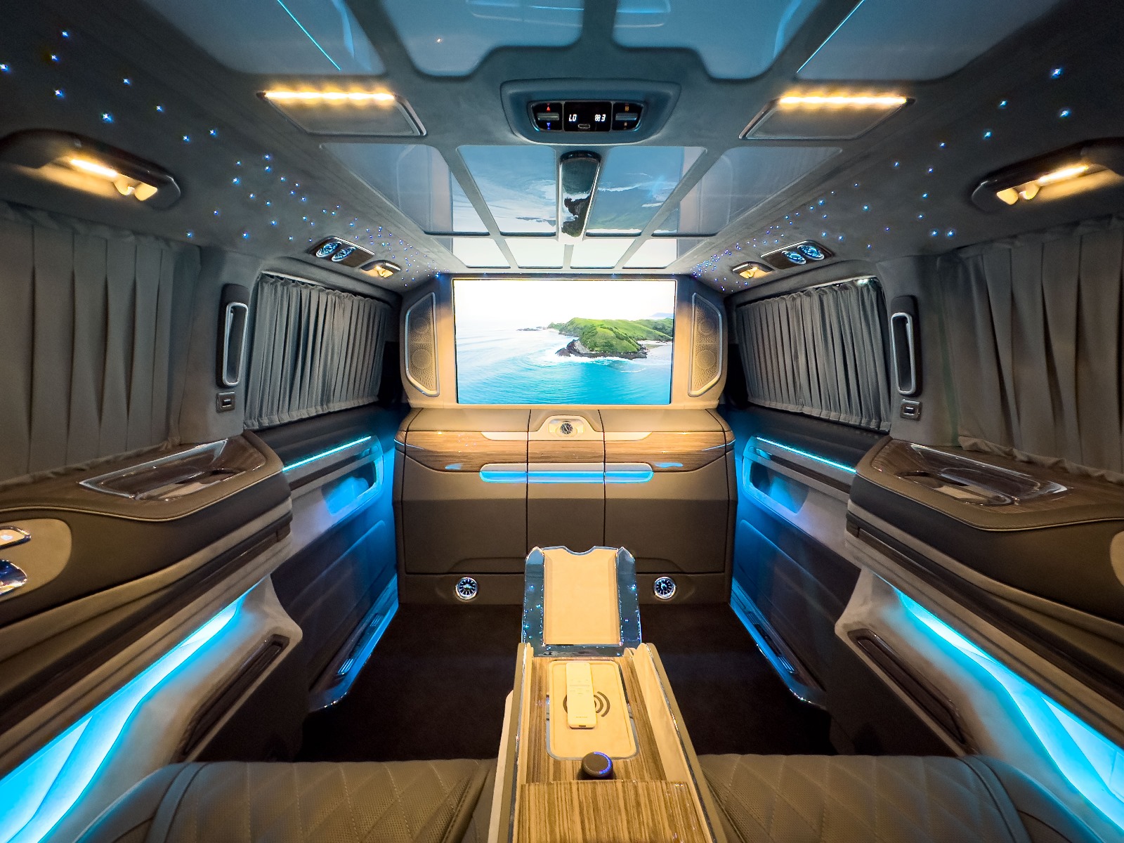 Mercedes-Benz V Class Alfa Plus - Quantum